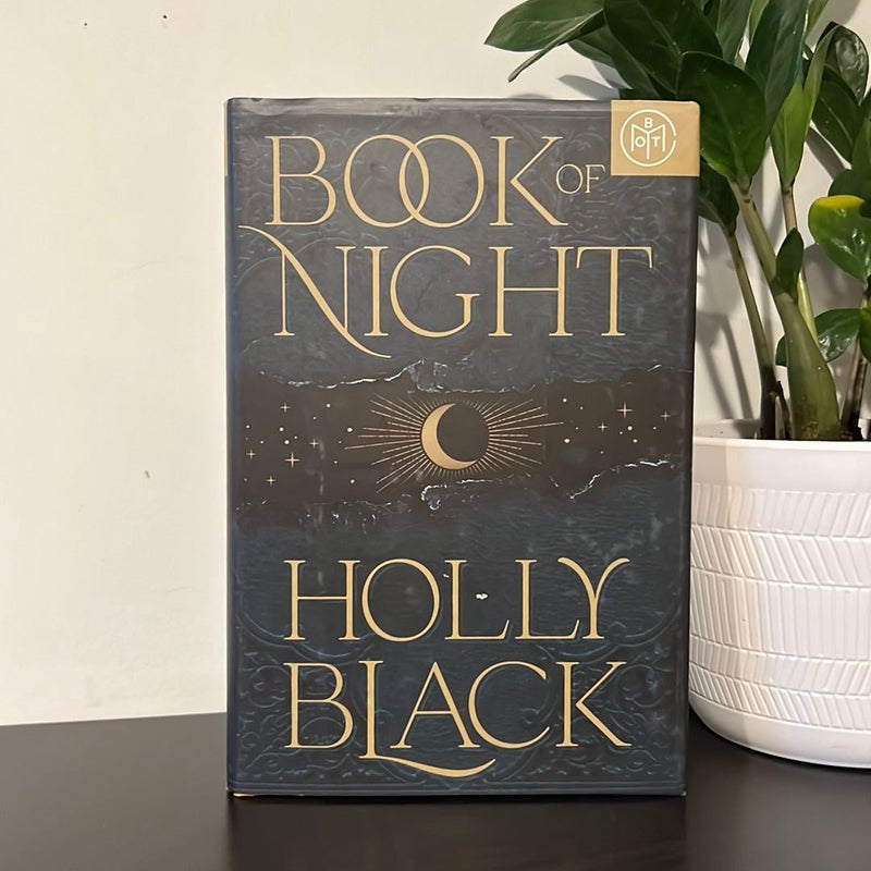 Book of Night by Holly Black, Hardcover | Pangobooks