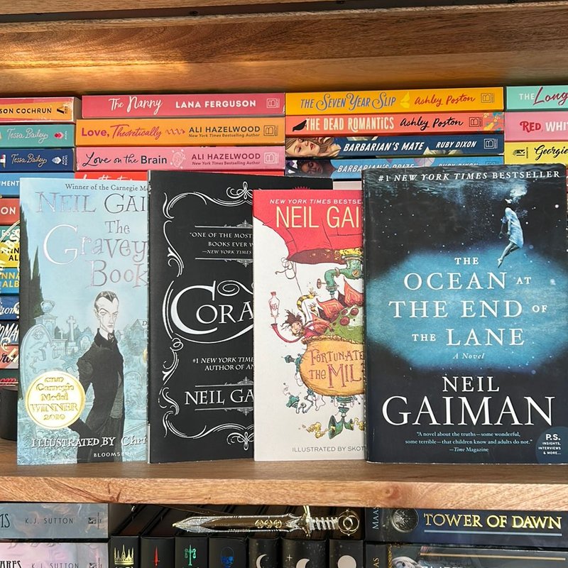 Bundle of 4 Neil Gaiman by Neil Gaiman, Paperback | Pangobooks