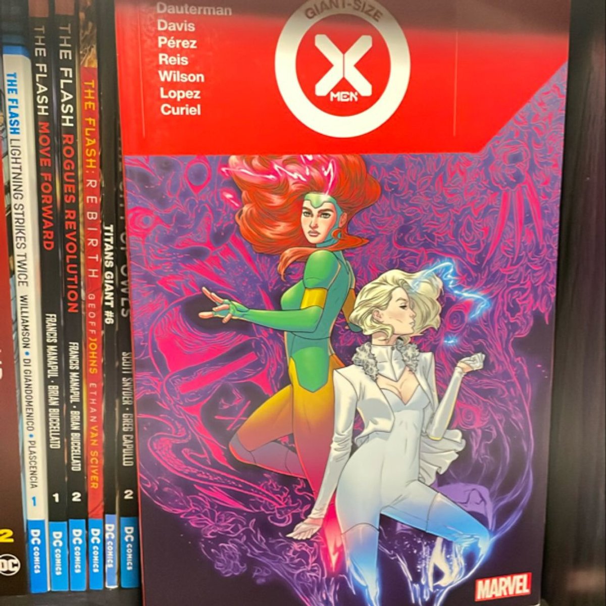 Giant-Size X-Men by Jonathan Hickman Vol. 1 by Jonathan Hickman