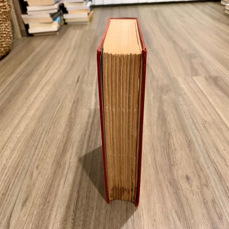 Queen Victoria: Born to Succeed by Elizabeth Longford, Hardcover ...