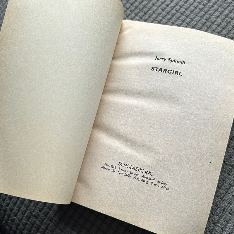 Stargirl by Jerry Spinelli, Paperback | Pangobooks