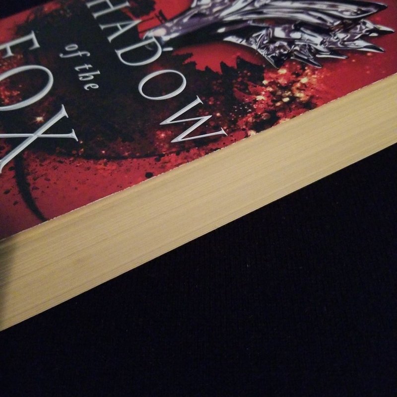 Shadow of the Fox by Julie Kagawa