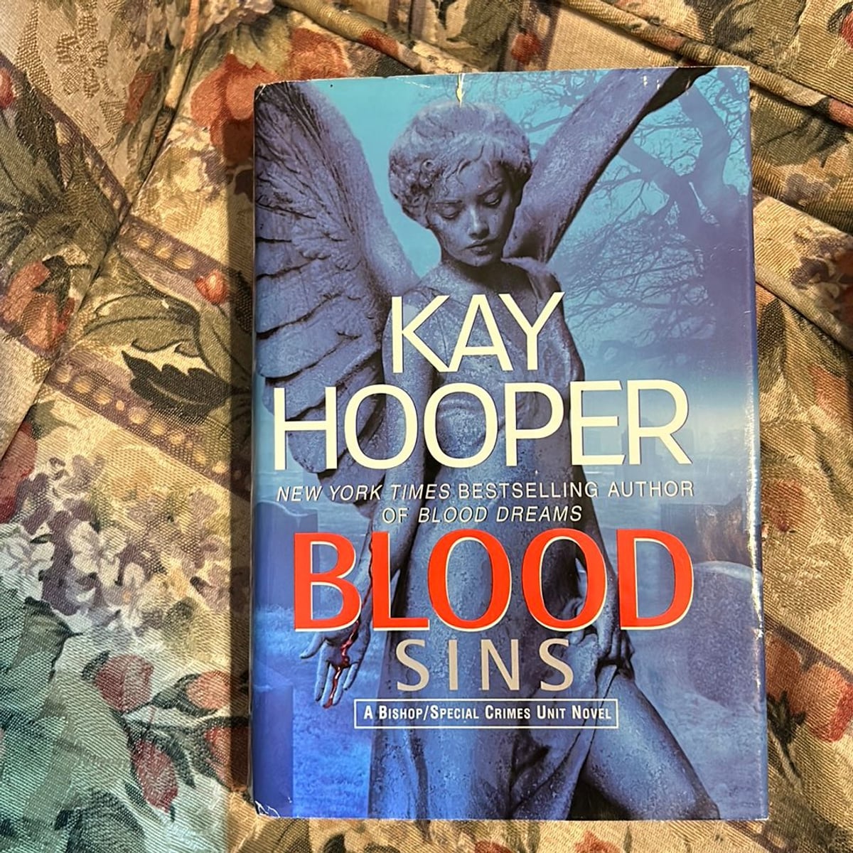 Blood Sins by Kay Cooper, Hardcover | Pangobooks