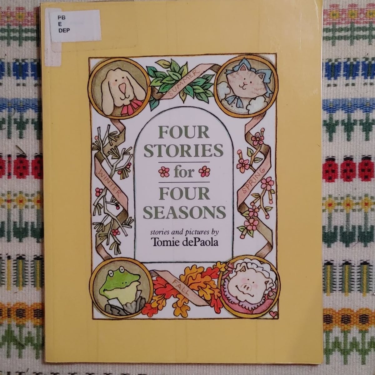 Four Stories for Four Seasons by Tomie dePaola
