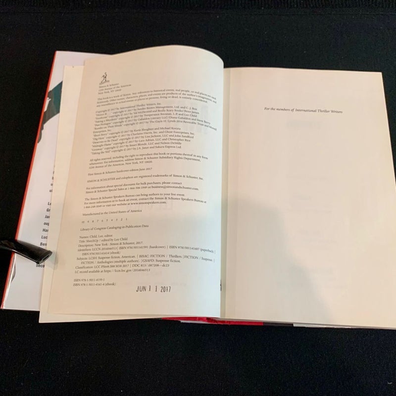 MatchUp by Sandra Brown, Hardcover | Pangobooks