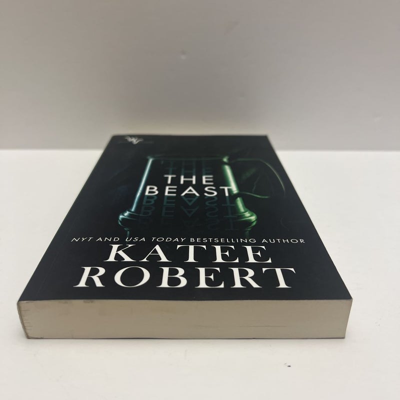 The Beast: A Wicked Villains Series (Book 4) by Katee Robert, Paperback ...