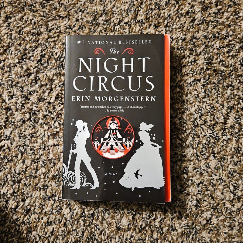 The Night Circus by Erin Morgenstern, Paperback | Pangobooks