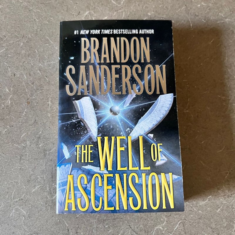 The Well of Ascension by Brandon Sanderson, Paperback | Pangobooks