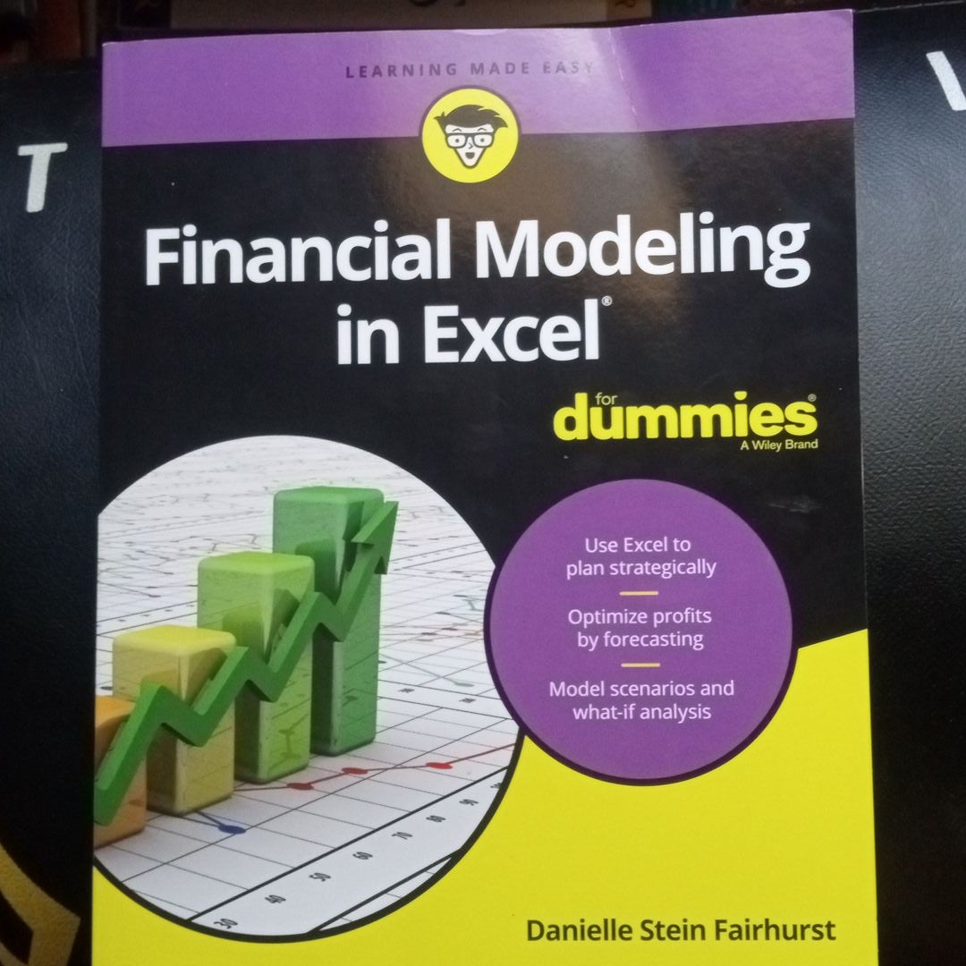 Financial Modeling in Excel for Dummies by Danielle Stein Fairhurst