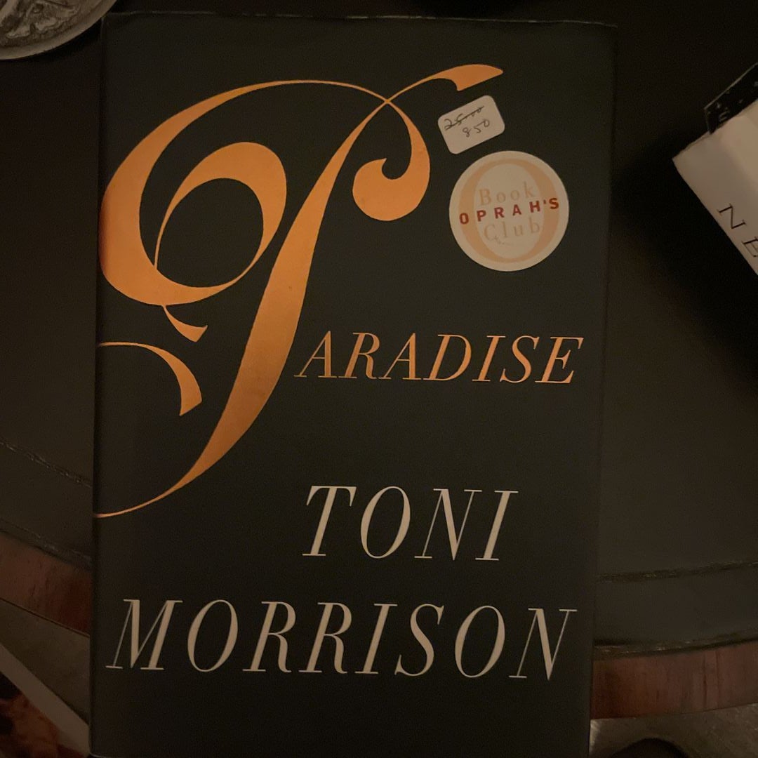 Paradise by Toni Morrison, Hardcover | Pangobooks