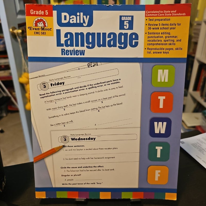 Daily Language Review Grade 5 by Evan-Moor Educational Publishers