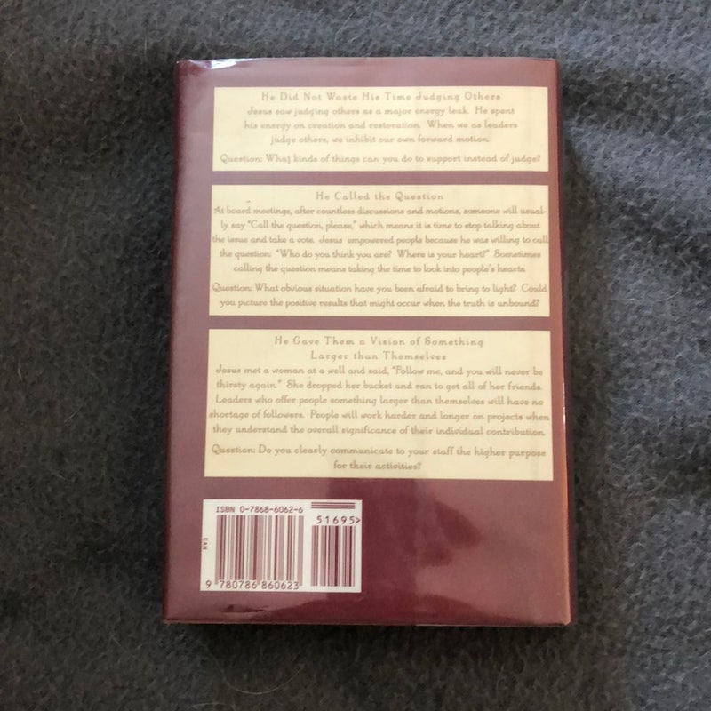 Jesus, CEO by Laurie Beth Jones, Hardcover | Pangobooks