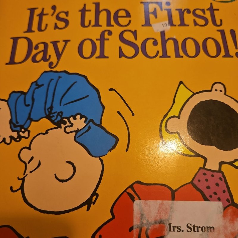 Its the first day of school. ( peanuts book) by Schultz, Paperback ...