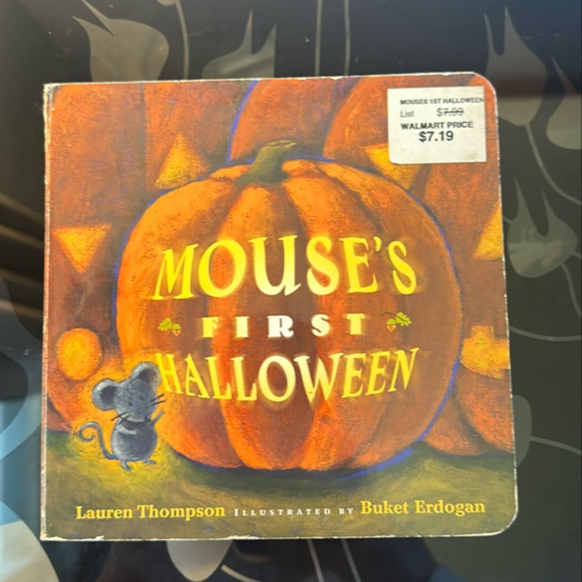 Mouse's First Halloween by Lauren Thompson