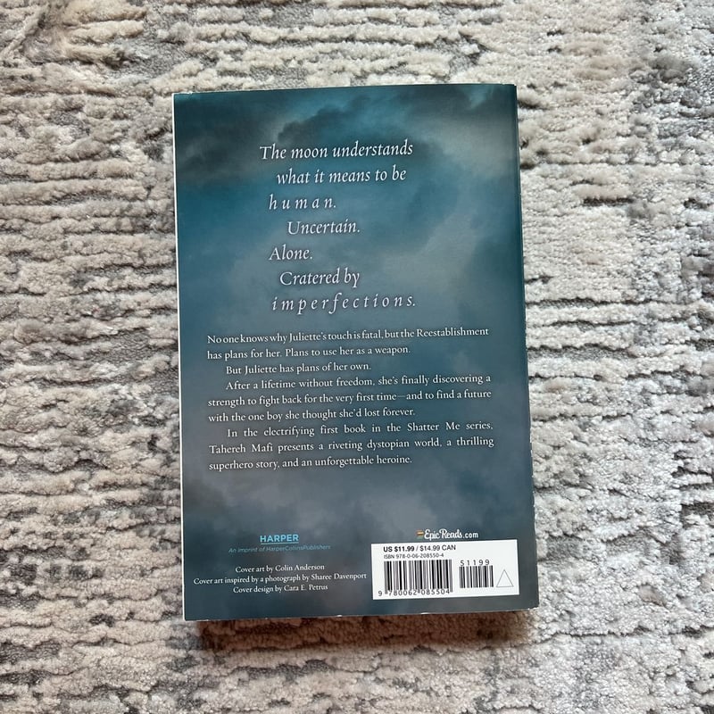 Shatter Me by Tahereh Mafi, Paperback | Pangobooks