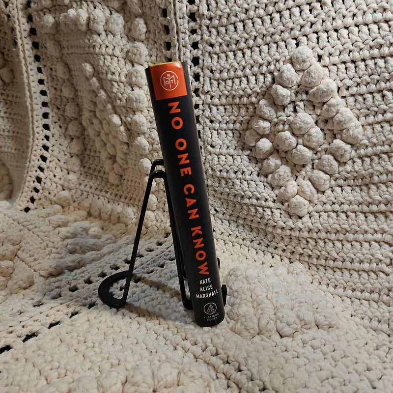 No One Can Know by Kate Alice Marshall, Hardcover | Pangobooks