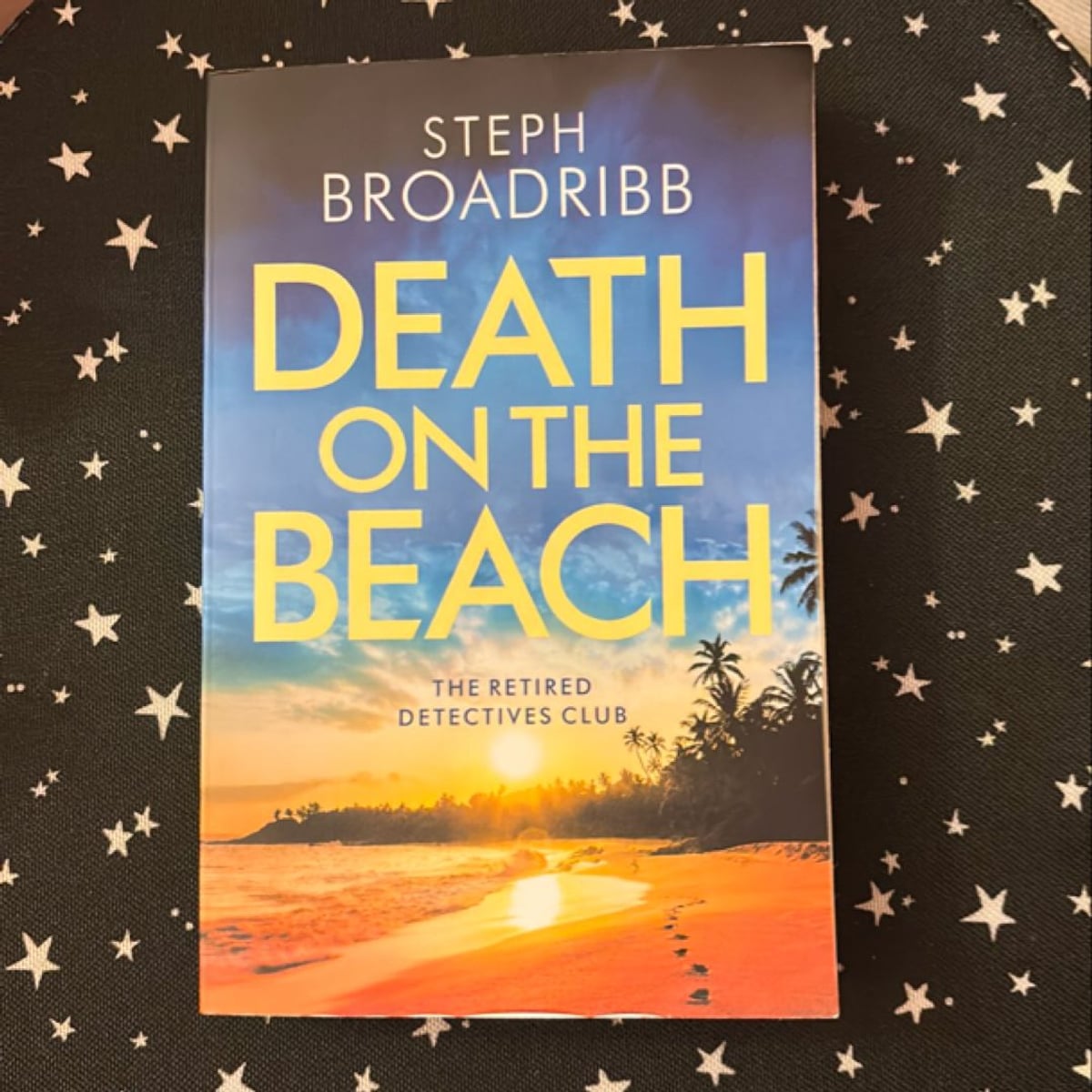 Death on the Beach by Steph Broadribb