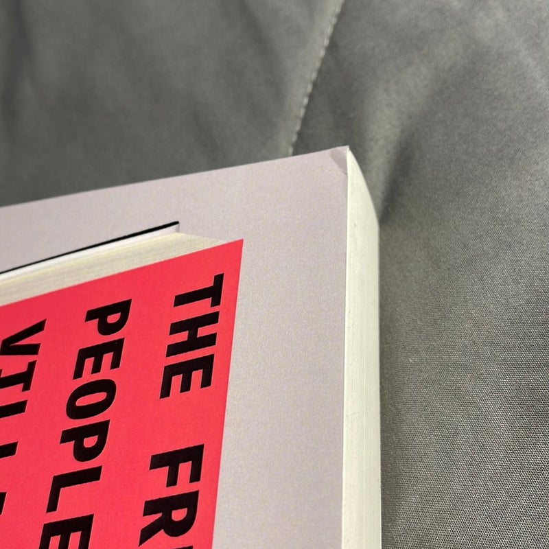 The Free People’s Village ARC by Sim Kern, Paperback | Pangobooks