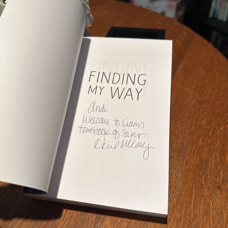 Finding My Way by Heidi McLaughlin, Paperback | Pangobooks