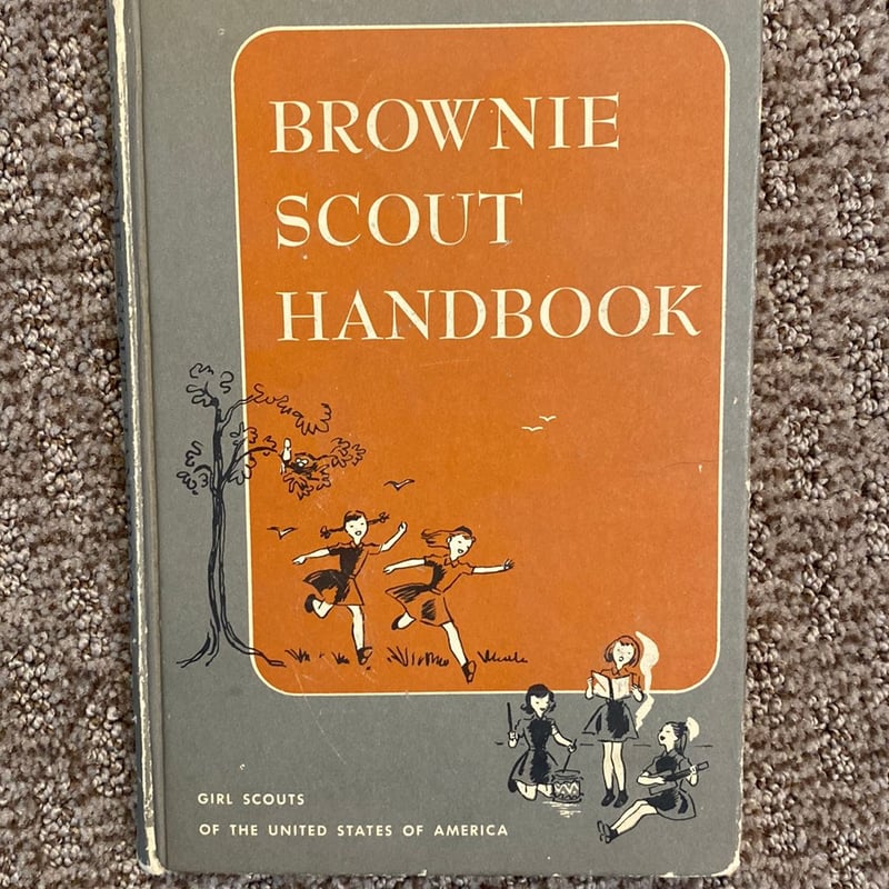 Brownie Scout Handbook by Girl Scouts of America , Hardcover | Pangobooks