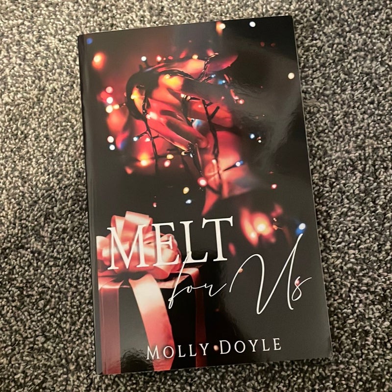 Melt for Us by Molly Doyle, Paperback | Pangobooks