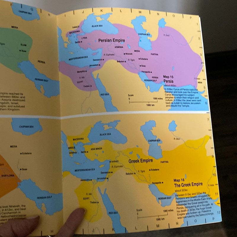 The Student Bible Atlas by Tim Dowley