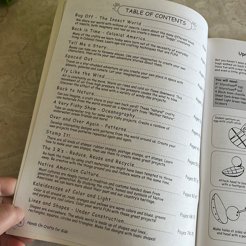 Hands On Crafts for Kids by Katherine Stull , Paperback | Pangobooks
