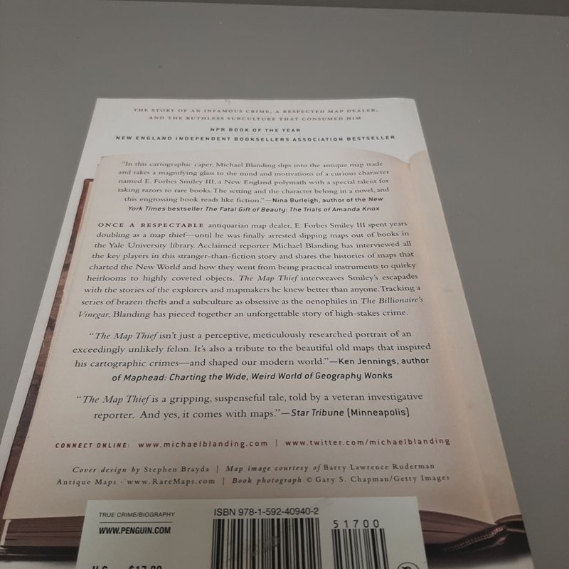 The Map Thief by Michael Blanding, Paperback | Pangobooks