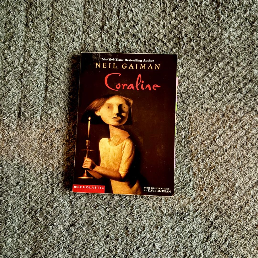 Coraline by Neil Gaiman, Paperback | Pangobooks