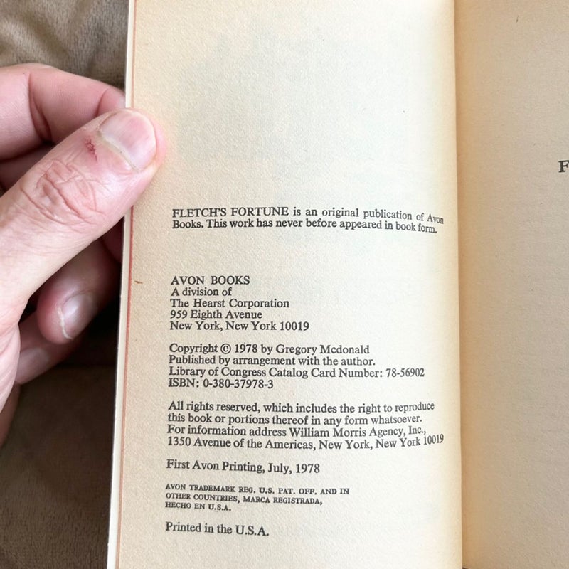 Fletch's Fortune by Gregory MacDonald, Paperback | Pangobooks