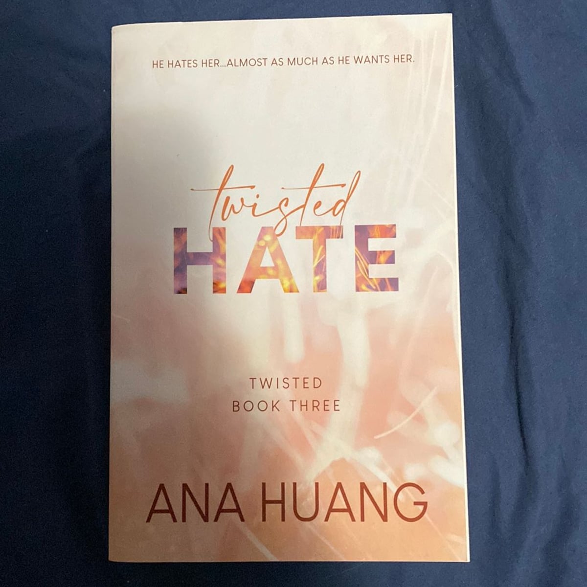 Twisted Hate by Ana Huang, Paperback | Pangobooks