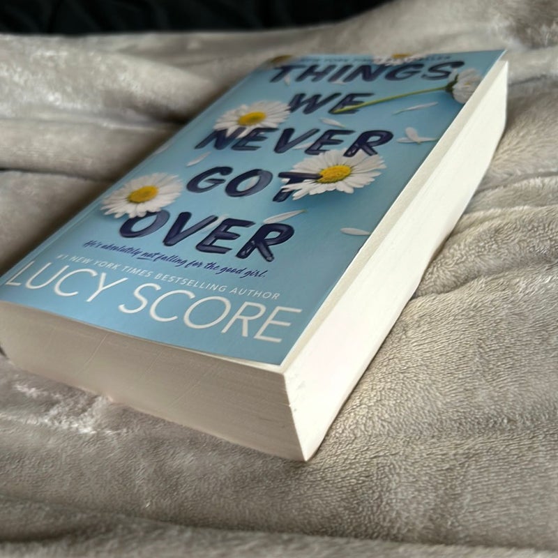Things We Never Got Over by Lucy Score, Paperback | Pangobooks