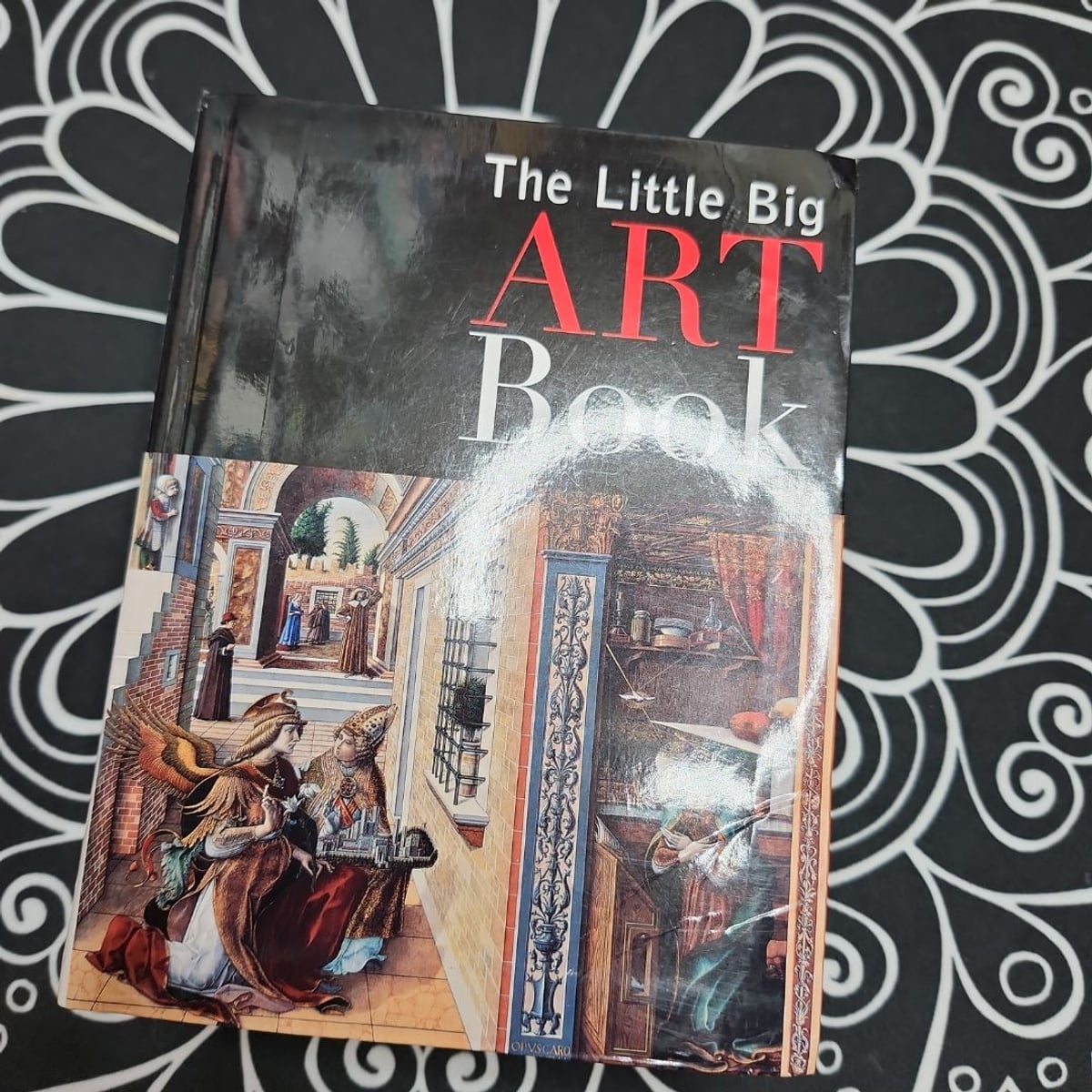 The Little Big Art Book by Roberto Carvalho De Magalhaes