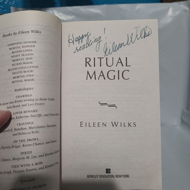 Ritual Magic by Eileen Wilks, Paperback | Pangobooks