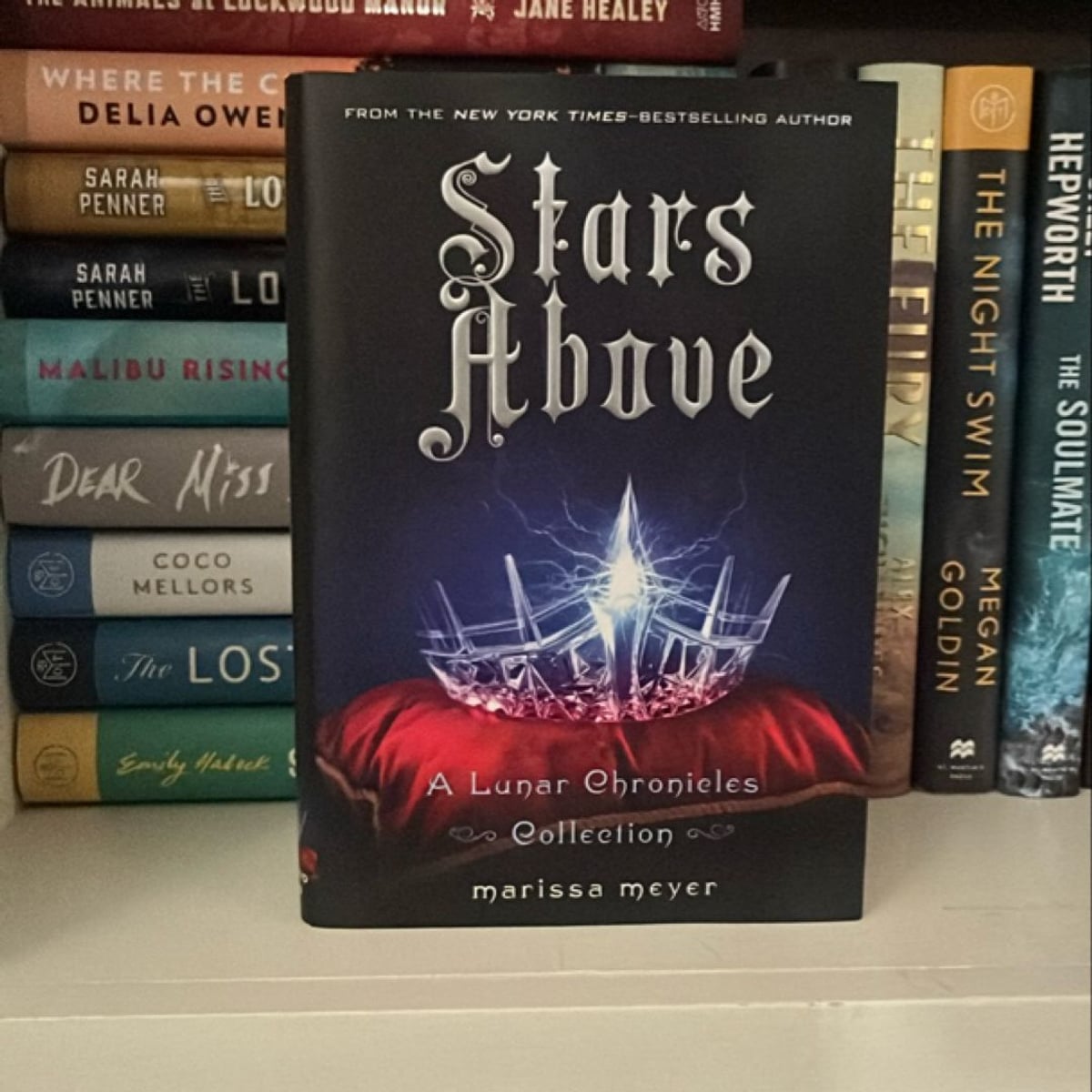 Stars above: a Lunar Chronicles Collection by Marissa Meyer