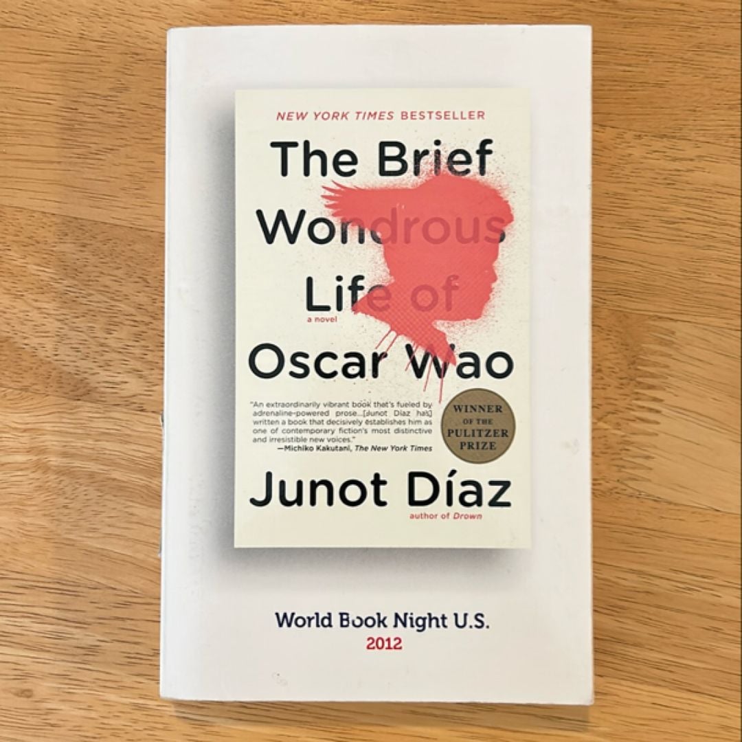 The Brief Wondrous Life if Oscar Wao by Junot Díaz, Paperback | Pangobooks