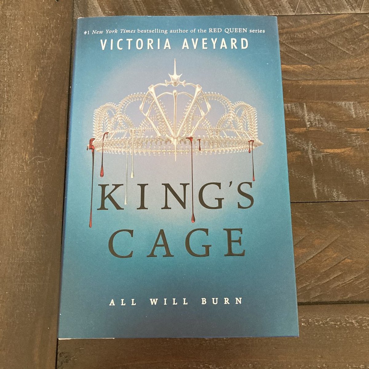 King's Cage by Victoria Aveyard