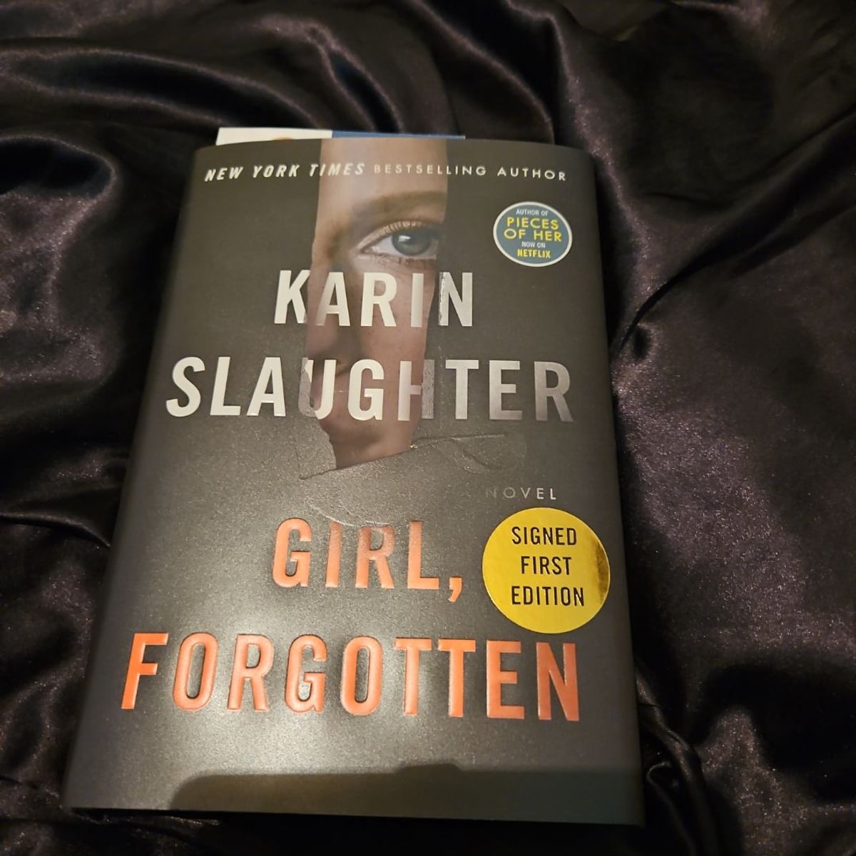Girl, Forgotten by Karin Slaughter, Hardcover | Pangobooks