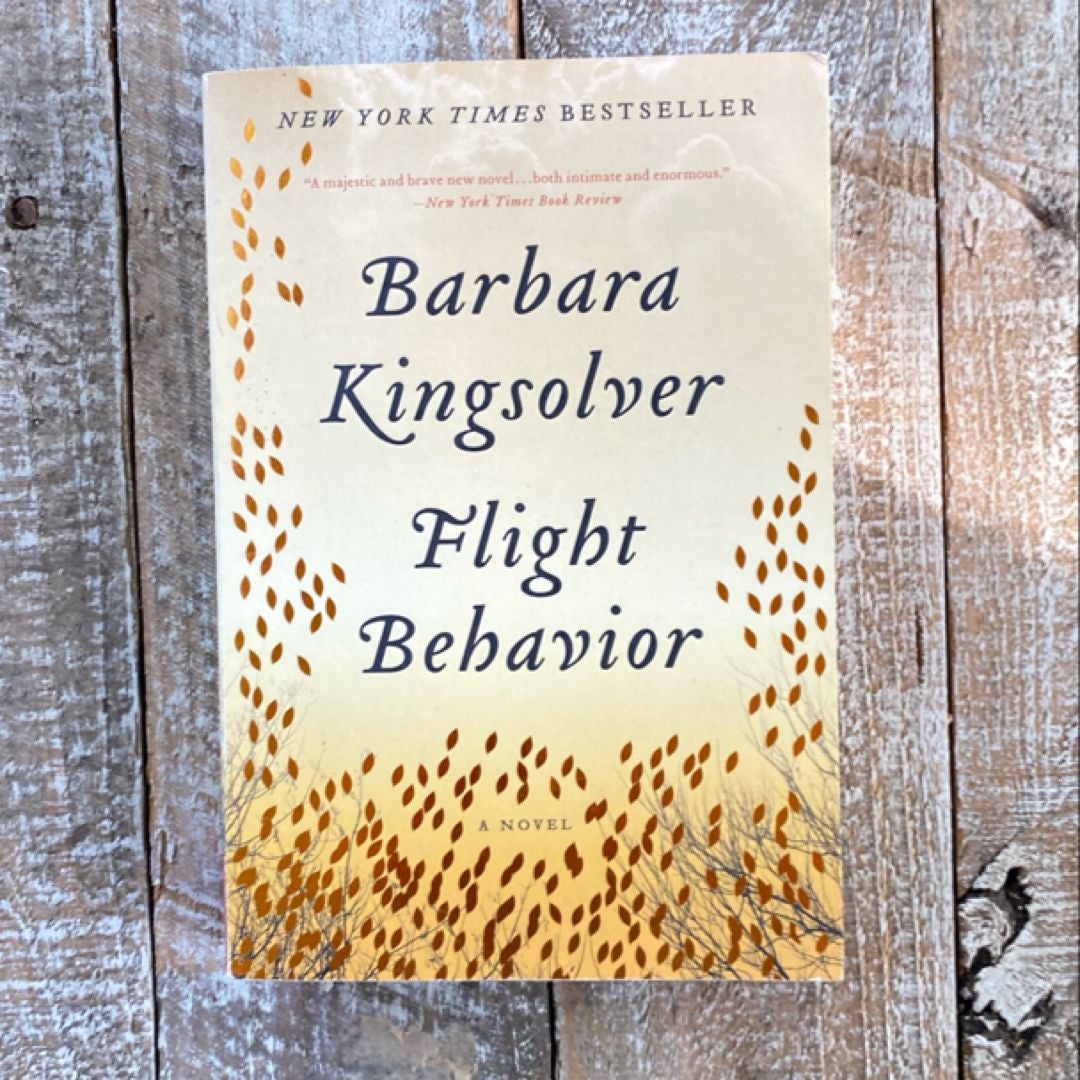 Flight Behavior by Barbara Kingsolver, Paperback | Pangobooks