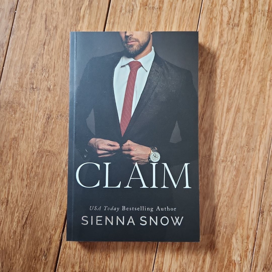 Claim (Signed) by Sienna Snow, Paperback | Pangobooks