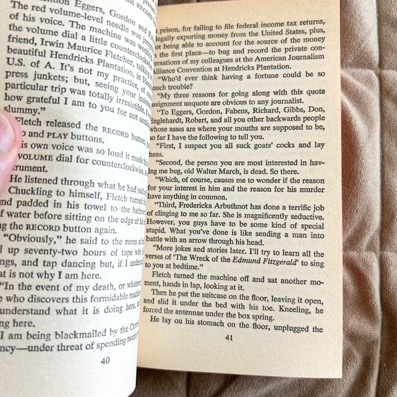 Fletch's Fortune by Gregory MacDonald, Paperback | Pangobooks