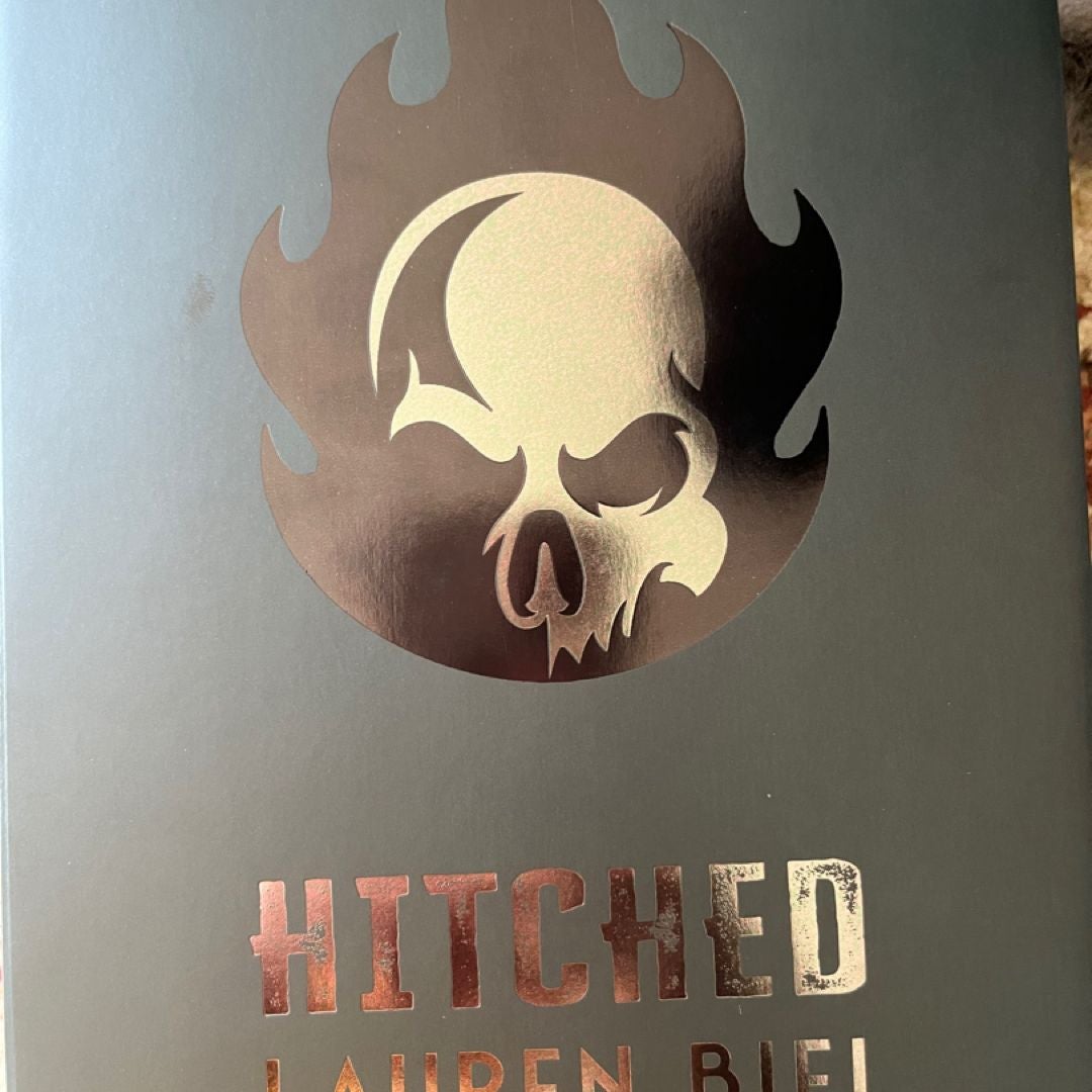 Hitched by Lauren Biel, Hardcover | Pangobooks