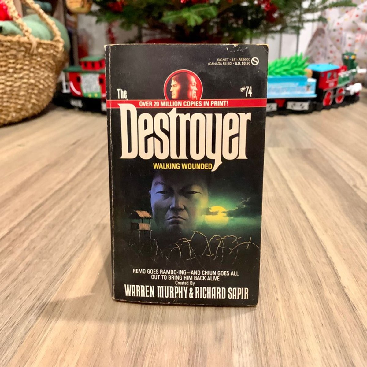 Destroyer - Walking Wounded by Warren Murphy, Paperback | Pangobooks