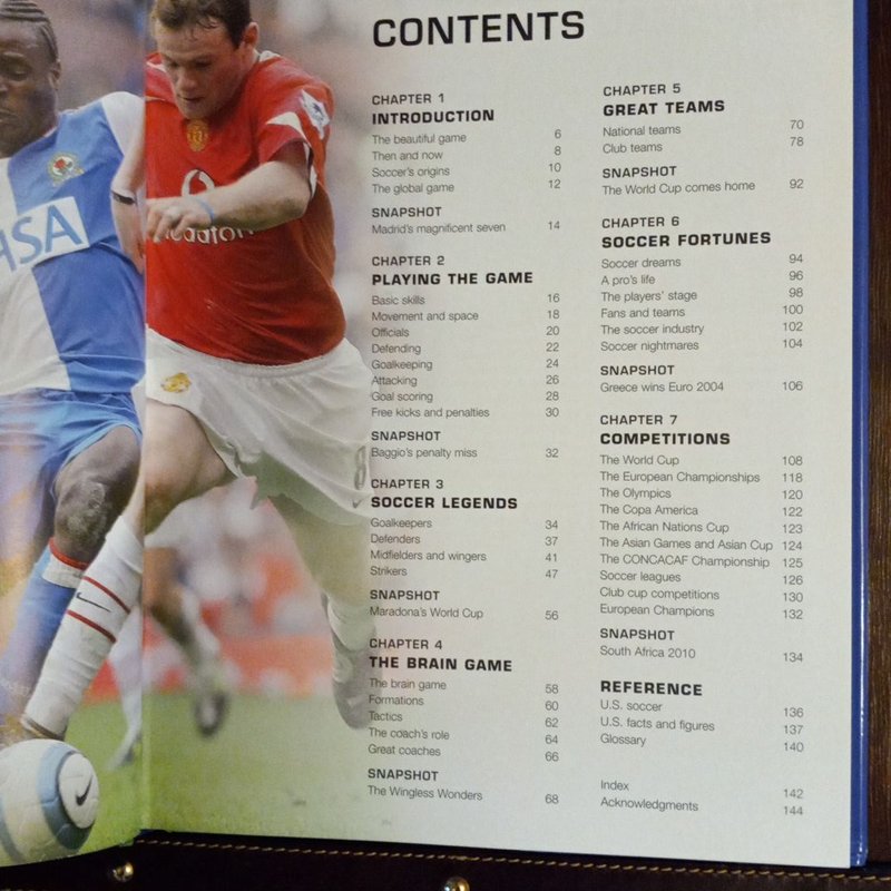 The Kingfisher Soccer Encyclopedia by Clive Gifford