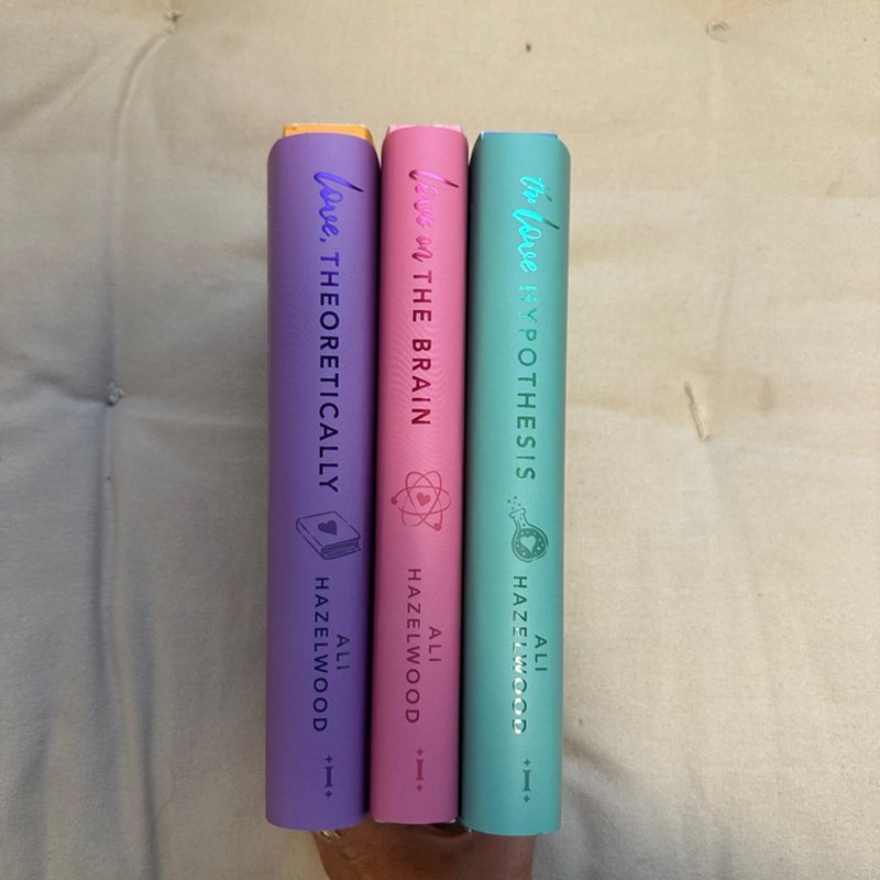 Illumicrate Ali hazelwood afterlight special editions signed set by Ali ...