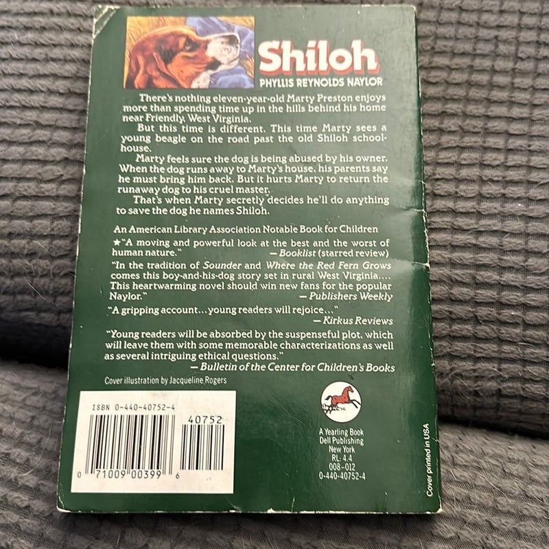 Shiloh by Phyllis Reynolds Naylor , Paperback | Pangobooks