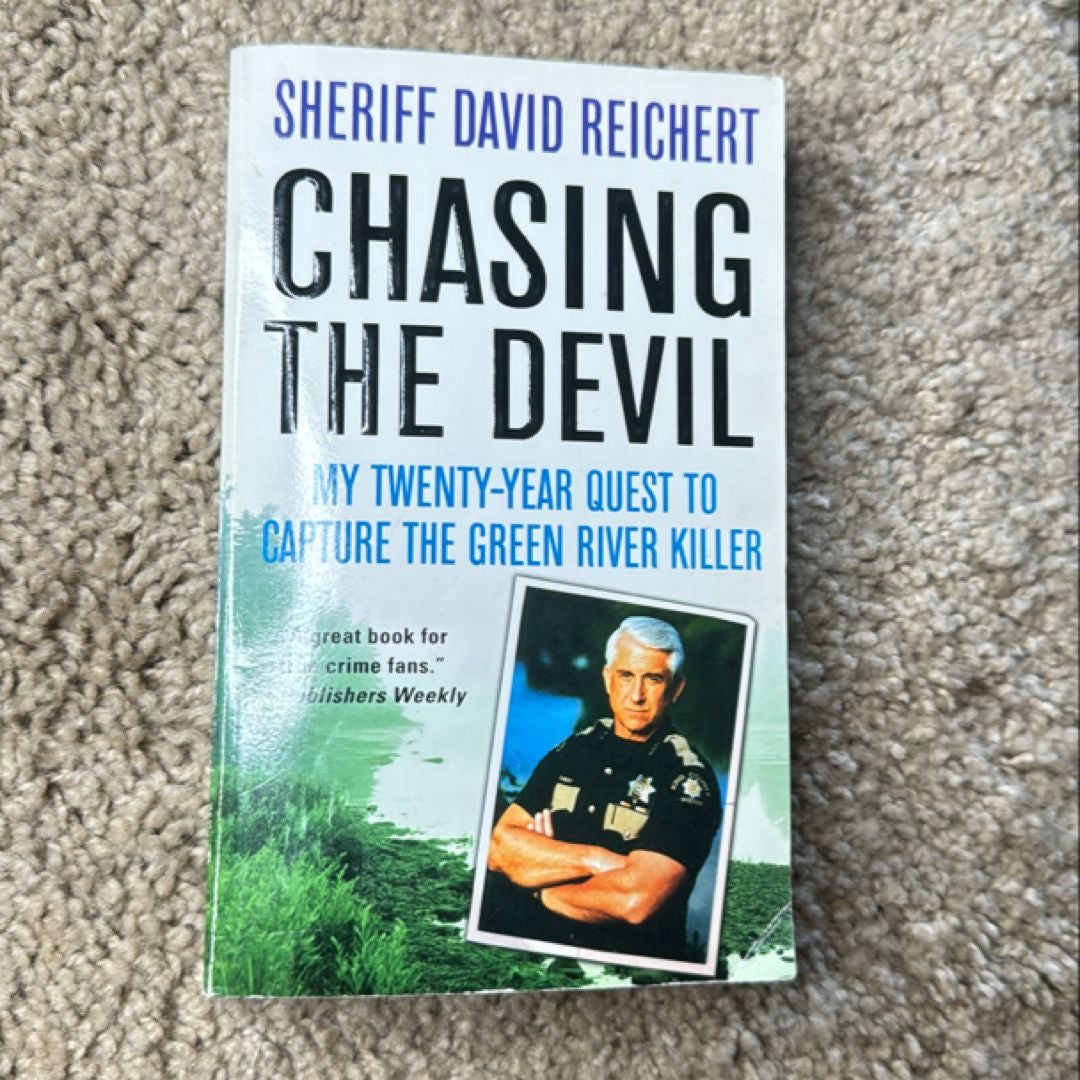 Chasing The Devil by Sheriff David Reichert, Paperback | Pangobooks