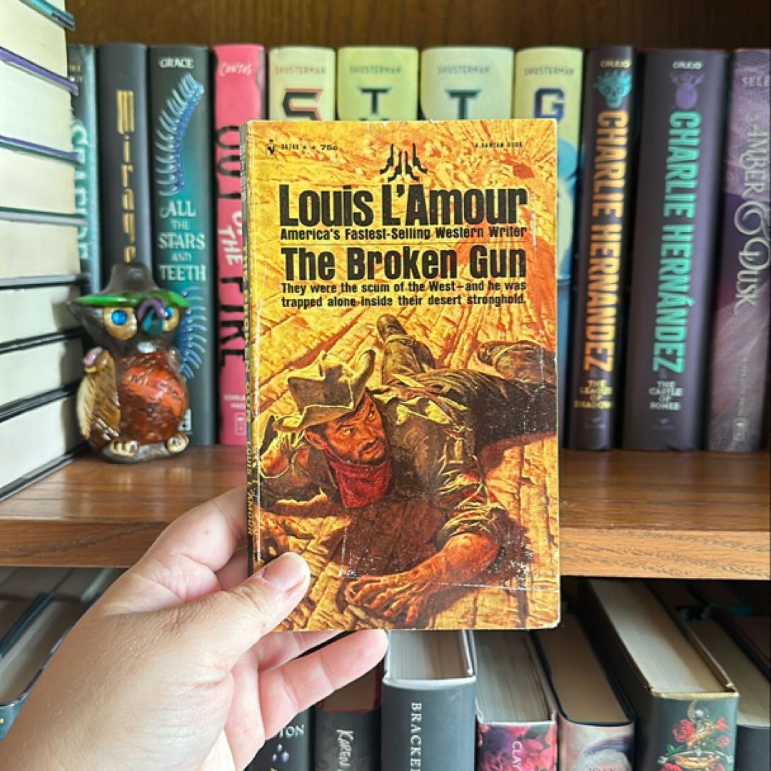 🔶The Broken Gun by Louis L’Amour, Paperback | Pangobooks