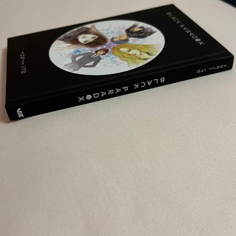 Black Paradox by Junji Ito, Hardcover | Pangobooks