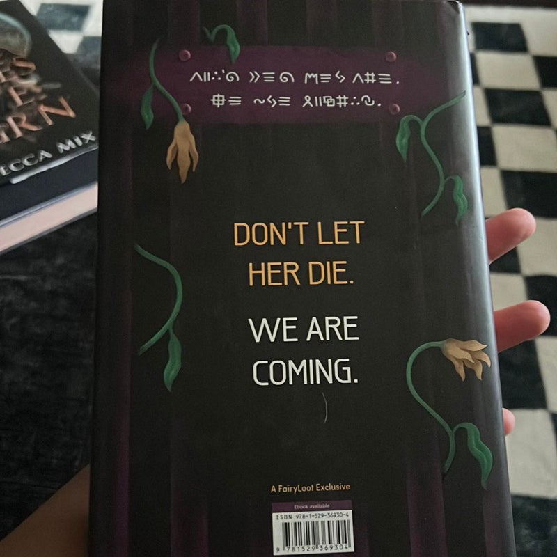 The Prison Healer by Lynette Noni, Hardcover | Pangobooks